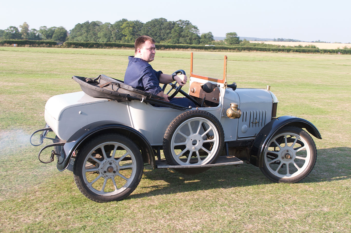 Morris Oxford ‘Bullnose’